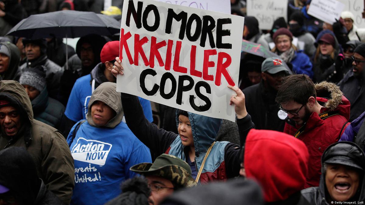 US opens civil rights probe into Chicago police – DW – 12/07/2015