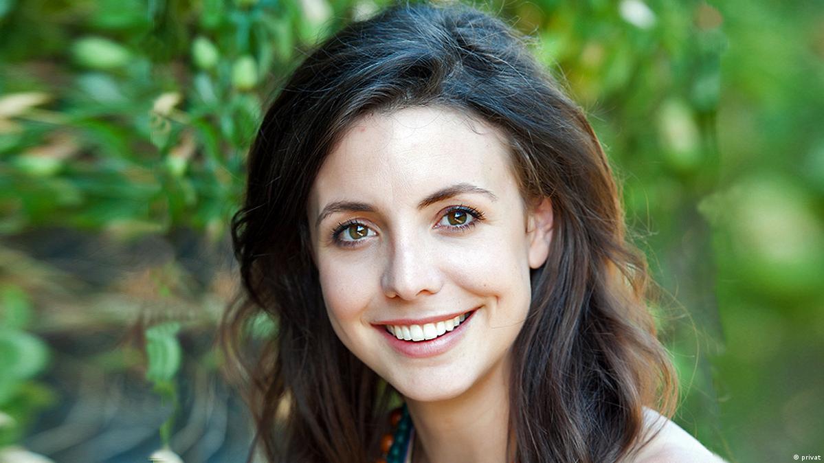 Rebecca Ritters: Von „Neighbours“ zu News