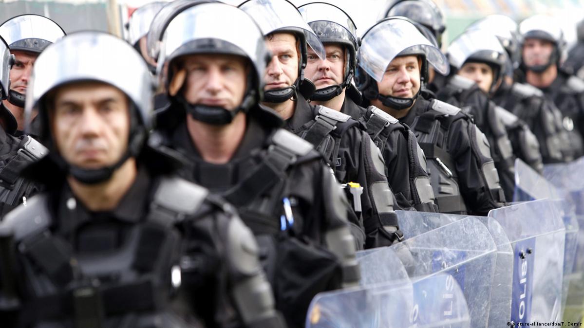 Bosnian police arrest 11 'IS' suspects