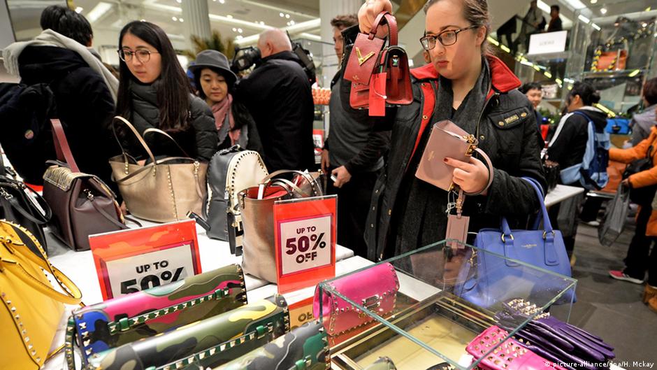 UK think tank predicts inflation rally – DW – 11/02/2016