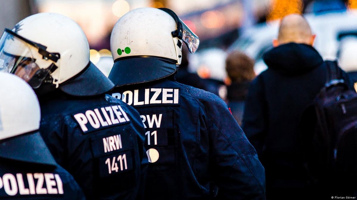 State vs. federal police: Who does what? – DW – 01/12/2016