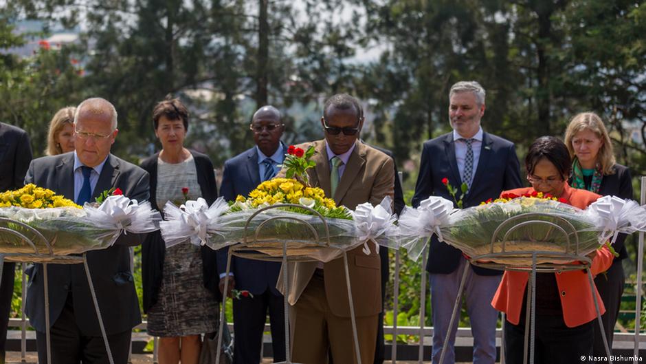 Israel, Germany, Rwanda in Holocaust victims' tribute – DW – 01/25/2016