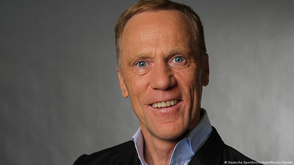 Froböse: 'Being well rested is the number one rule' – DW – 08/03/2016