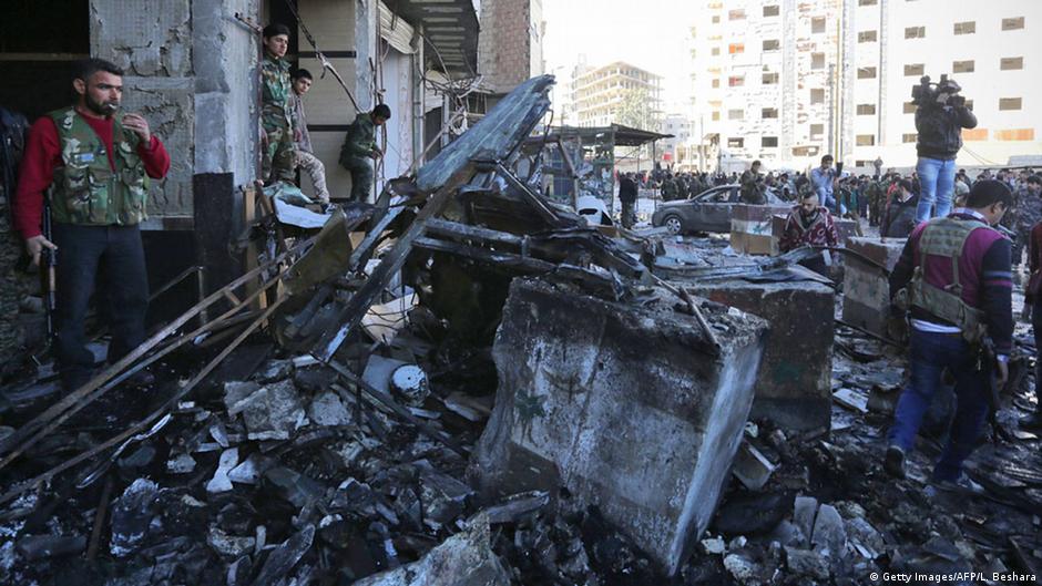 Scores dead in Damascus bomb attacks – DW – 01/31/2016
