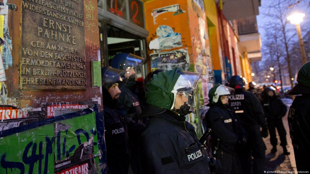 Ignoring left-wing extremism – DW – 06/07/2016