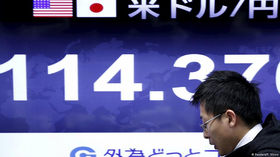 Tokyo stock market keeps heading south