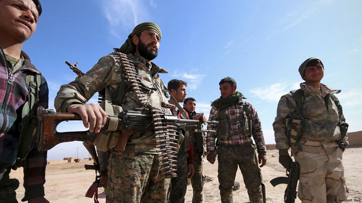 Bloggers claim to prove Russian ground presence in Syria – DW – 02/23/2016