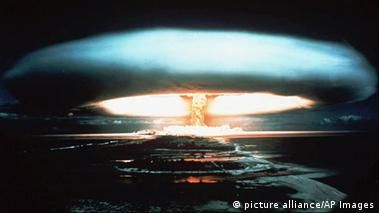 Hurricanes release energy of 10,000 nukes – DW – 09/21/2017