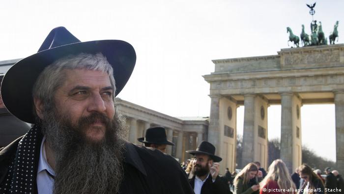 Dunkle Geschichte und neue Sorgen - europäische Rabbiner in Berlin ...