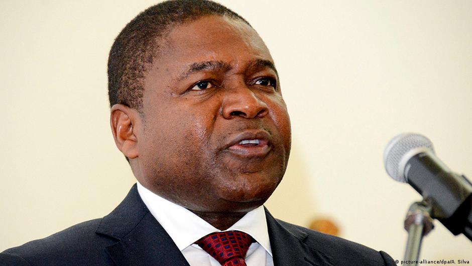 Três anos de Filipe Nyusi entre críticas e elogios – DW – 15/01/2018