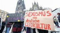 'Reclaim feminism' demonstration in Cologne – DW – 03/12/2016