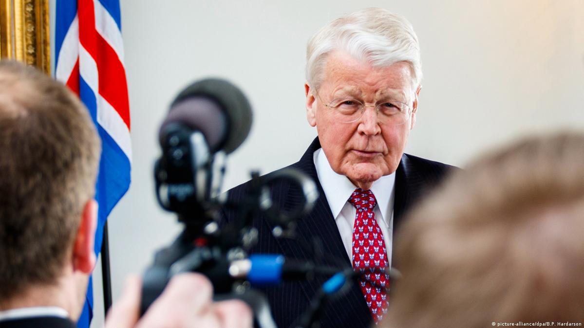 Johannesson set to win Iceland's presidential election
