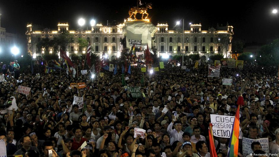 Massive protest in Peru ahead of election – DW – 04/06/2016