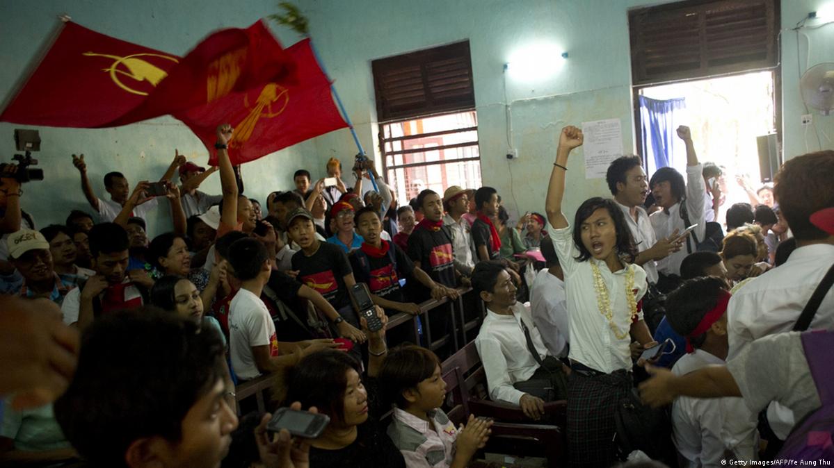 Myanmar releases dozens of student activists – DW – 04/08/2016