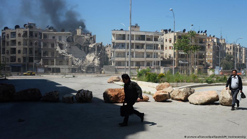 Thousands flee fresh Syria fighting – DW – 04/15/2016