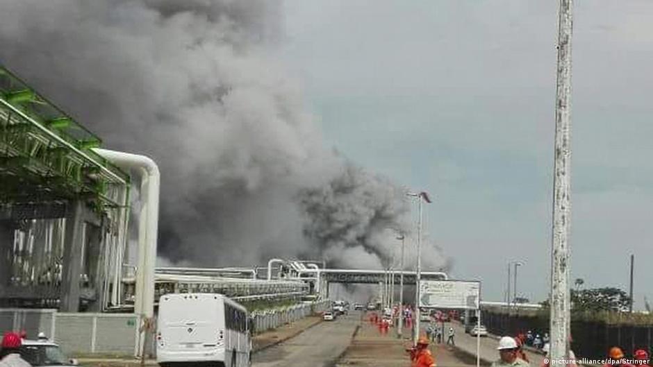 Petrochemical plant explodes in Mexico – DW – 04/21/2016
