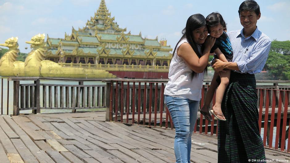 Media Freedom Hero: U Myint Kyaw from Myanmar – DW – 05/02/2016