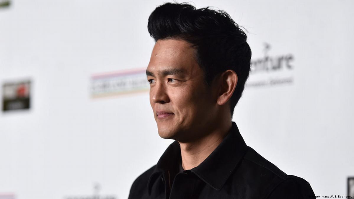 #StarringJohnCho - Asian actor in Hollywood lead roles – DW – 05/11/2016