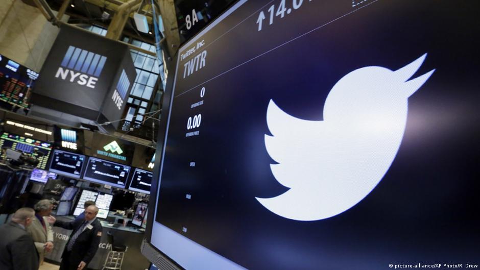 Twitter admits using user data for ads without consent – DW – 08/07/2019