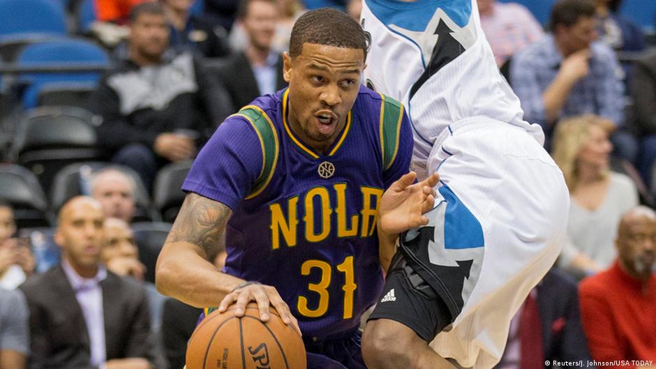 US basketball player shot and killed – DW – 05/29/2016