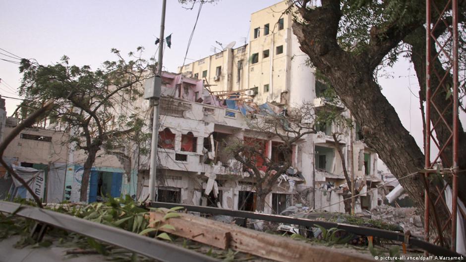 索马里发生恐怖袭击 多人丧生 – DW – 2016年6月2日