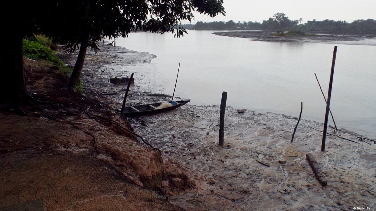 Nigeria: Ogoni 9 activists remembered 25 years on – DW – 11/09/2020