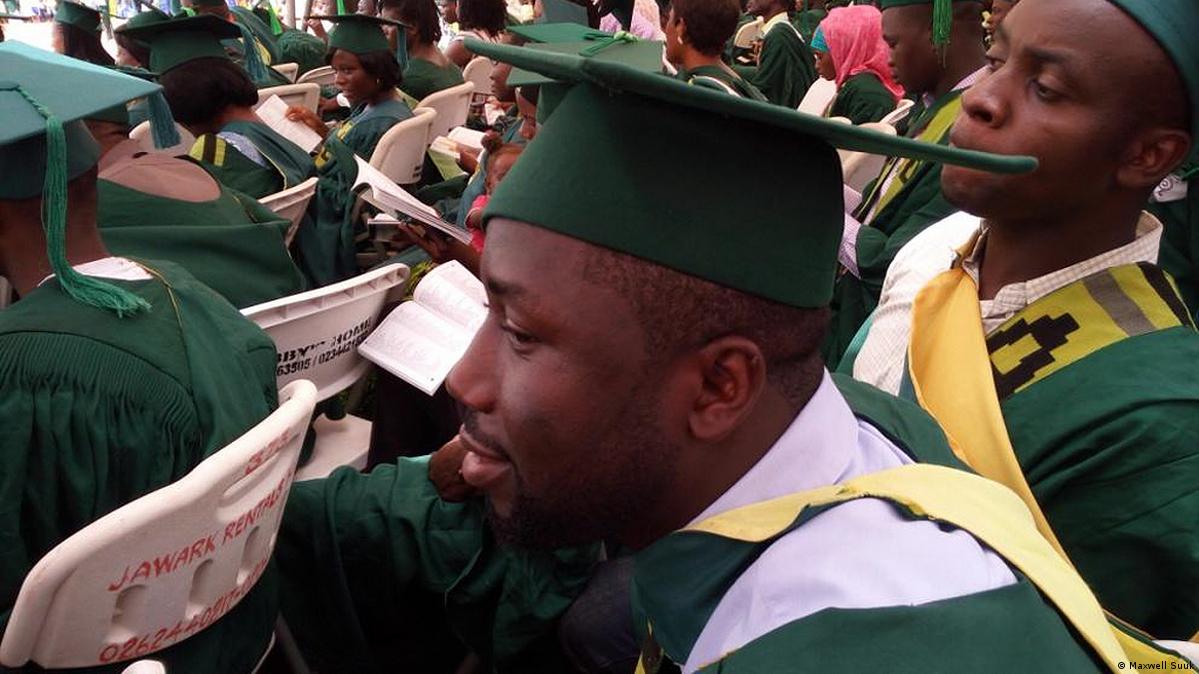 Ghana's graduates struggle to find jobs