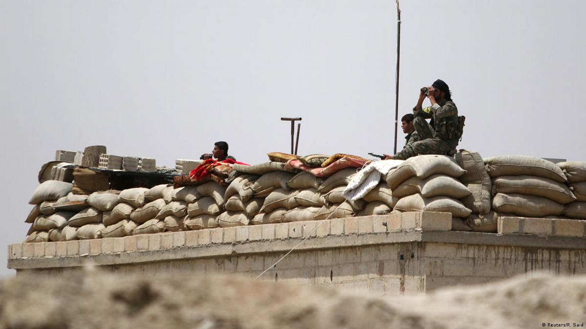 'IS' under attack on two fronts in Raqqa – DW – 06/04/2016