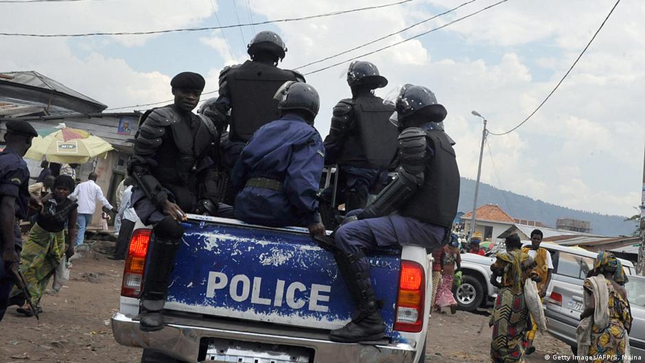 Suffocated migrants found at DRC border – DW – 06/18/2016