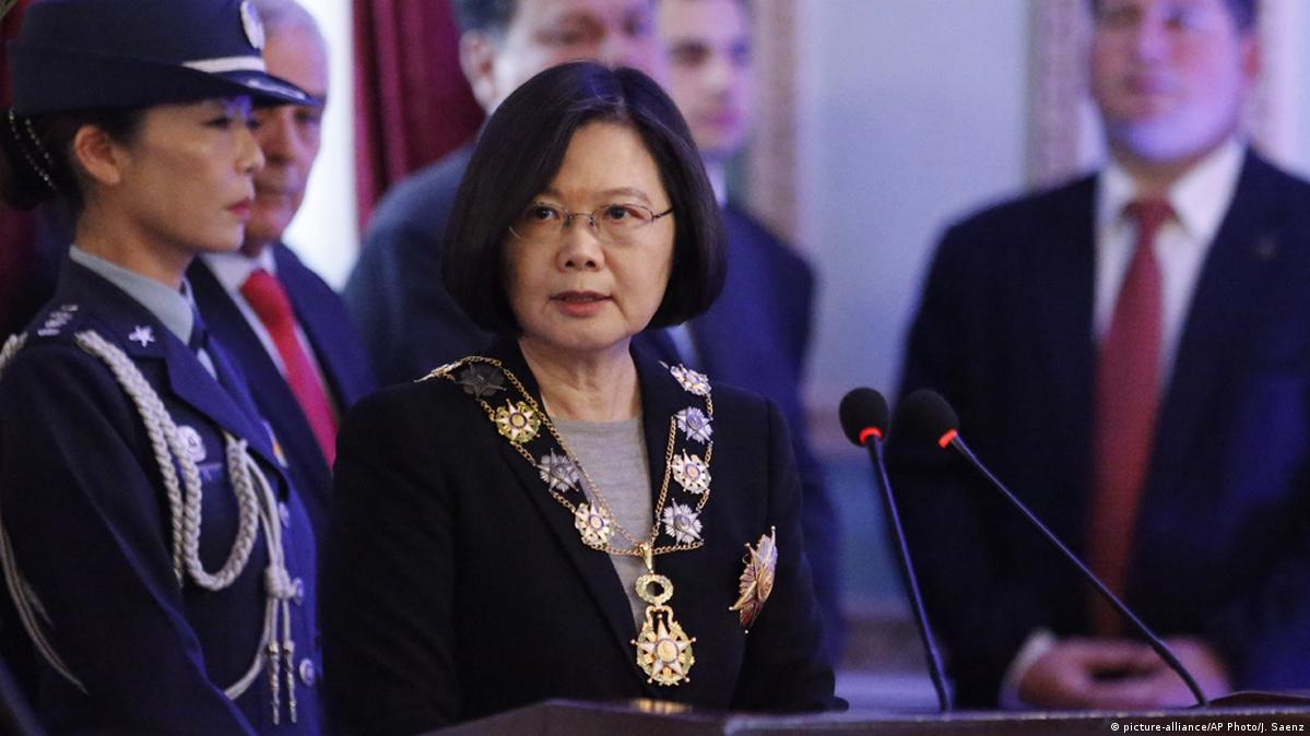 Tsai: Taiwan to continue dialogue with China