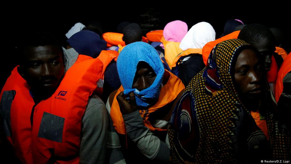 Refugees in Libya 'traumatized' – DW – 07/26/2016