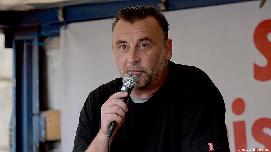 PEGIDA founder refused entry into UK – DW – 03/19/2018