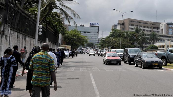 Au Gabon La Loi Sur La Dépénalisation De Lhomosexualité Divise