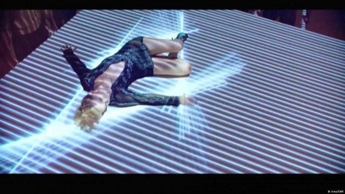 Light designs by Frieder Weiss – DW – 08/01/2016