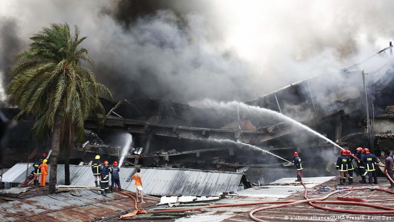Bangladesh factory boiler blast kills dozens – DW – 09/10/2016
