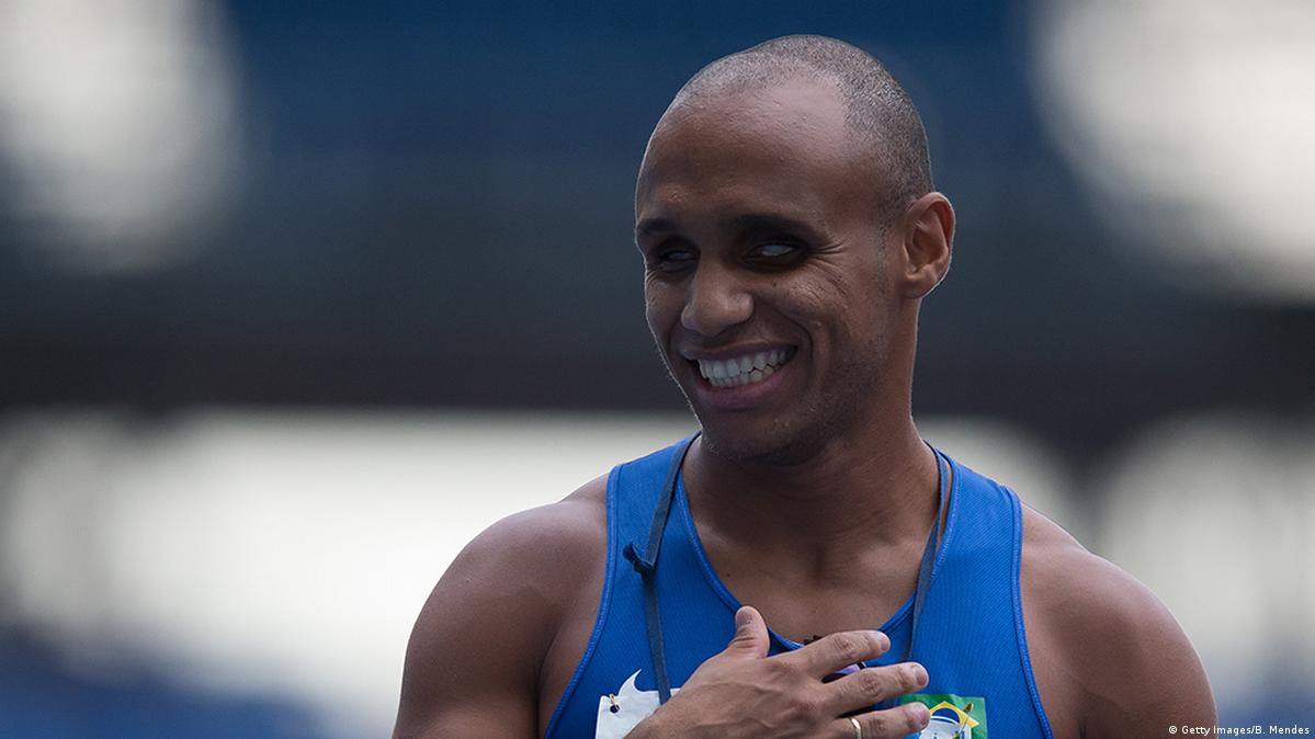 Paralympics: The fastest man in the favela – DW – 09/16/2016