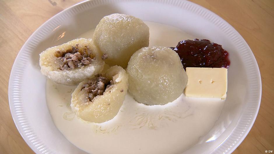 Kroppkakor: a Swedish Delicacy – DW – 08/04/2017