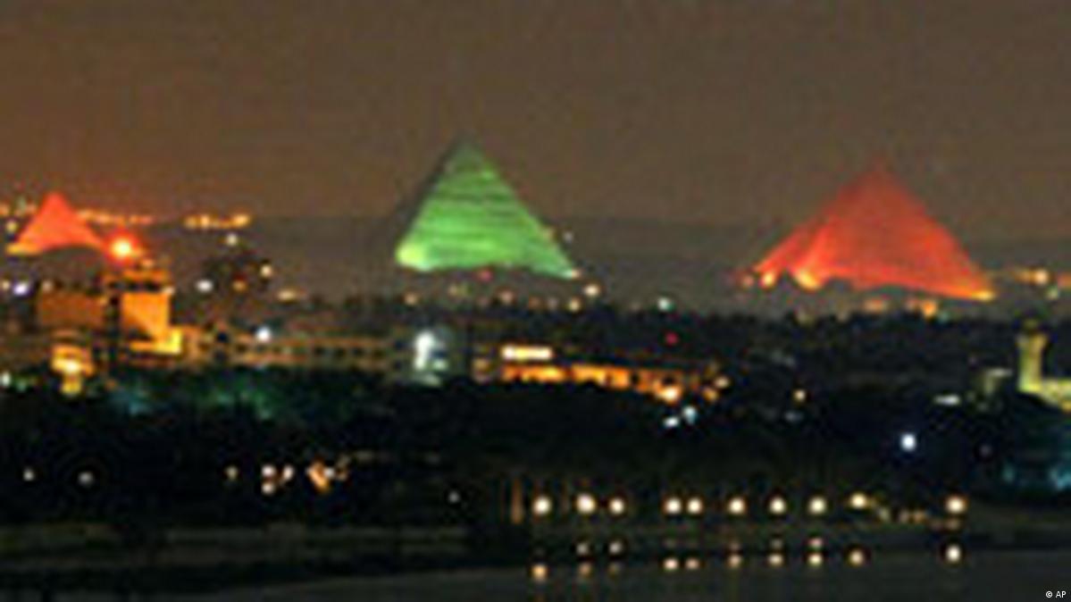 Throwing a spotlight: The media´s capacaties for facilitating economic development in Egypt – DW ...