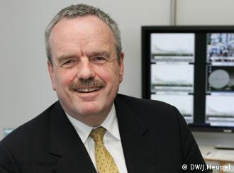 Bettermann: Bewusstsein schaffen im Neue-Medien-Rausch | UNTERNEHMEN ...