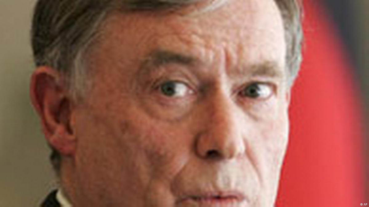 Surprise resignation – DW – 05/31/2010