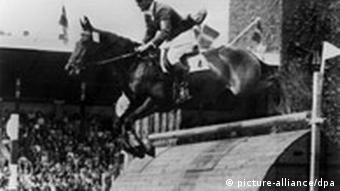 1986: Interview mit Hans Günter Winkler | Sportgeschichten | DW | 12.04 ...