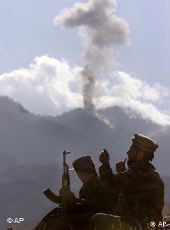 Tora Bora Cave War Continues – DW – 12/16/2001