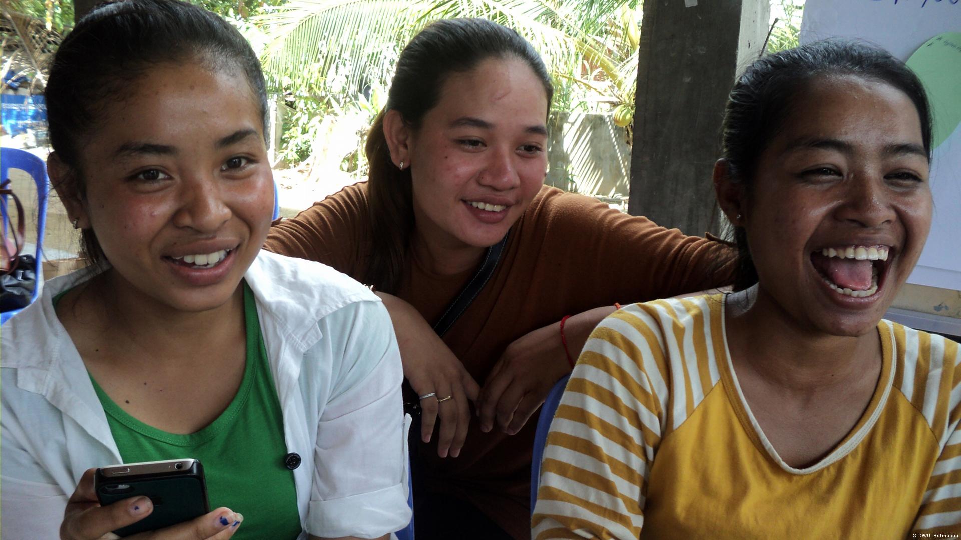 Media Literacy enters Cambodian classrooms