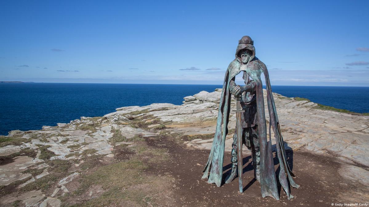 Europe's most impressive fortified castles – DW – 12/21/2018