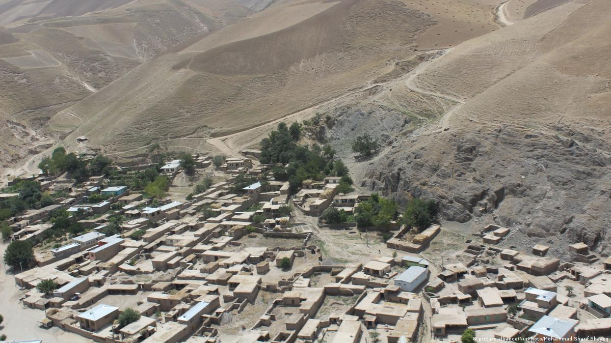 فروریختن معدن در بدخشان؛ کارگران در زیر آوار گیر مانده اند