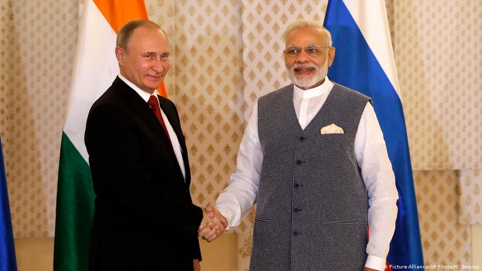 India y Rusia intensifican su relación militar – DW – 16/10/2016