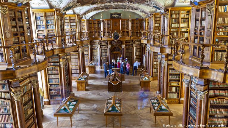 The most beautiful libraries in the world – DW – 10/24/2019