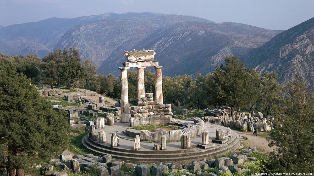 Ρωτώντας στους Δελφούς για τον πόλεμο – DW – 02/09/2022