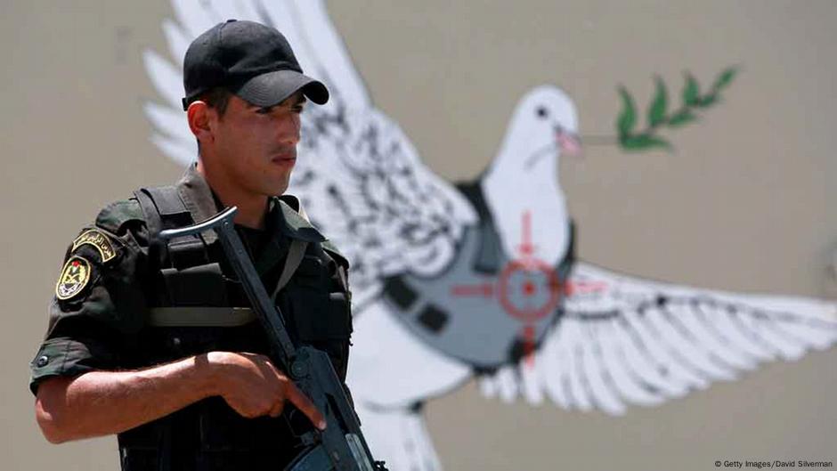 Israel rejects French peace initiative – DW – 11/07/2016 Israel rejects French peace initiative – DW – 11/07/2016
