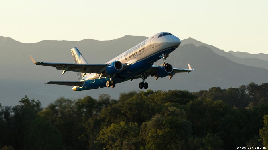 A short plane hop away – DW – 11/04/2016